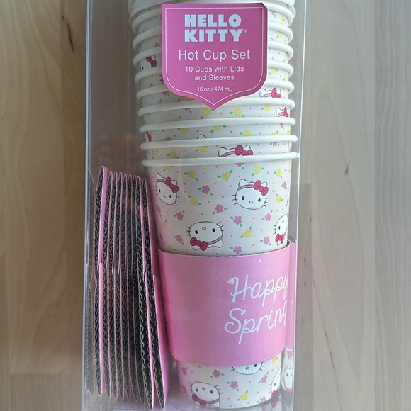 Hello Kitty | Party Supplies | Flash Sale Hello Kitty Hot Cup Set ...